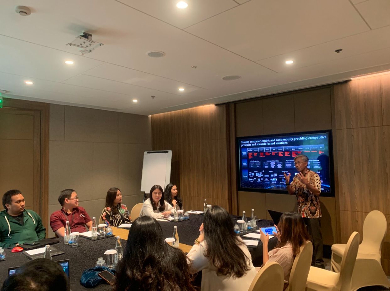 Sales Training Huawei : ICT Solution | Perkom